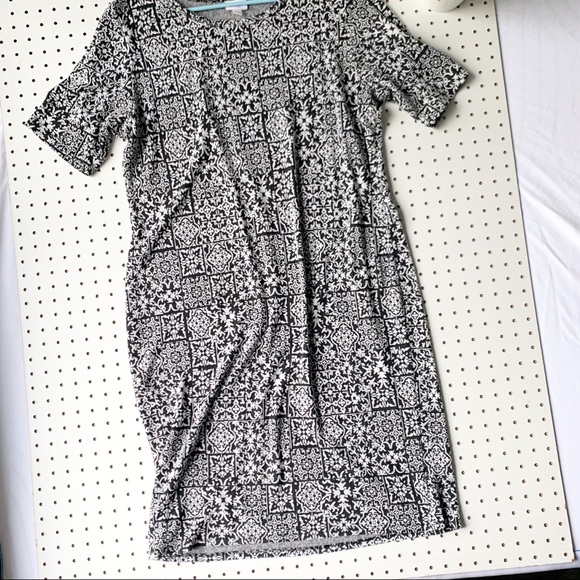 LuLaRoe | Dresses | 3xl Llr Julia Sheath Dress Black White Jacquard ...